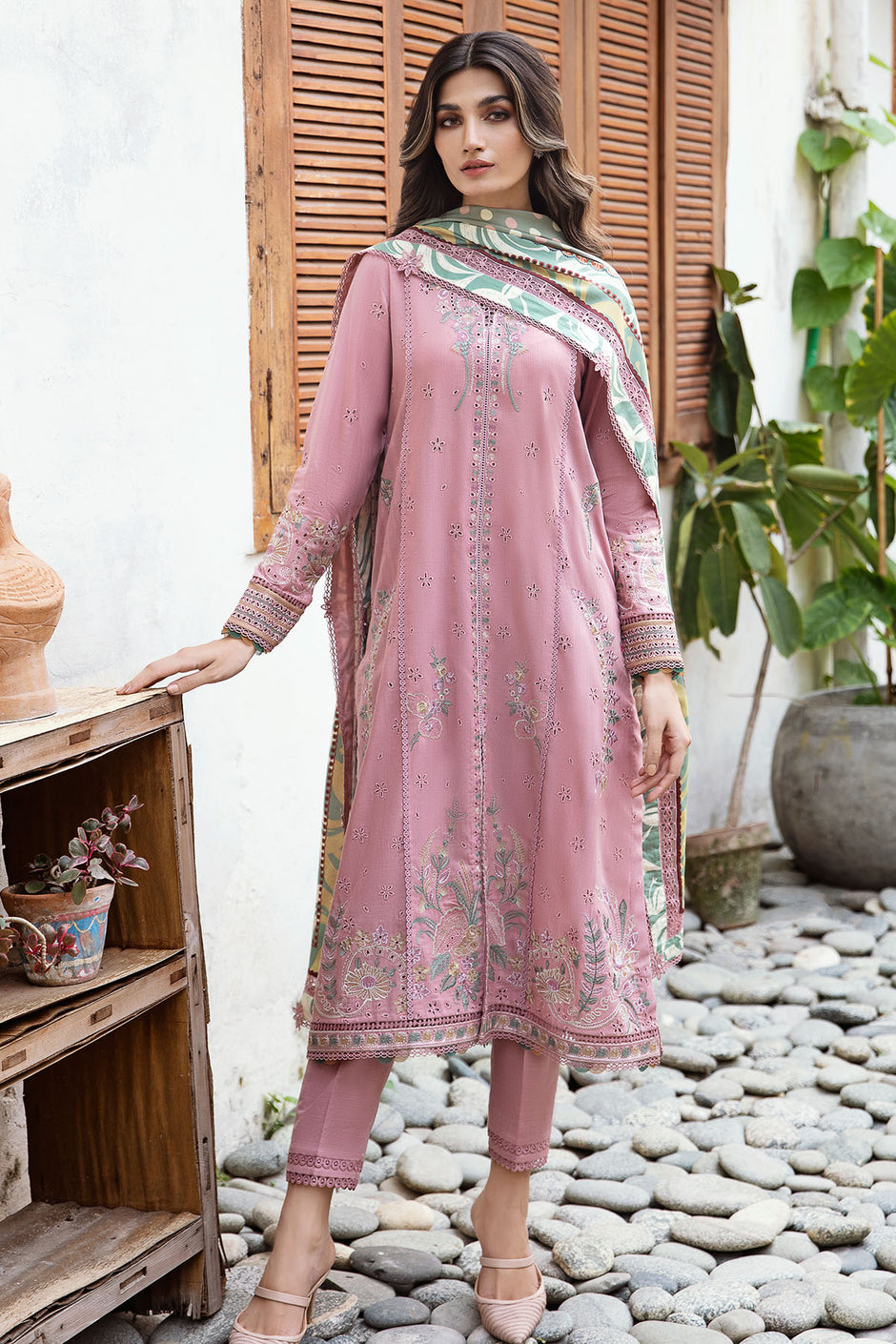 Winter Dress Collection 2024 | Unstitched Winter Clothes – Jazmin