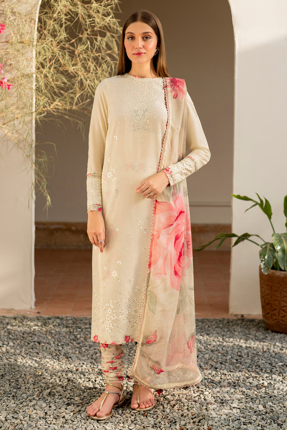 EMBROIDERED LAWN USE-9050 | Unstitched Summer | Jazmin